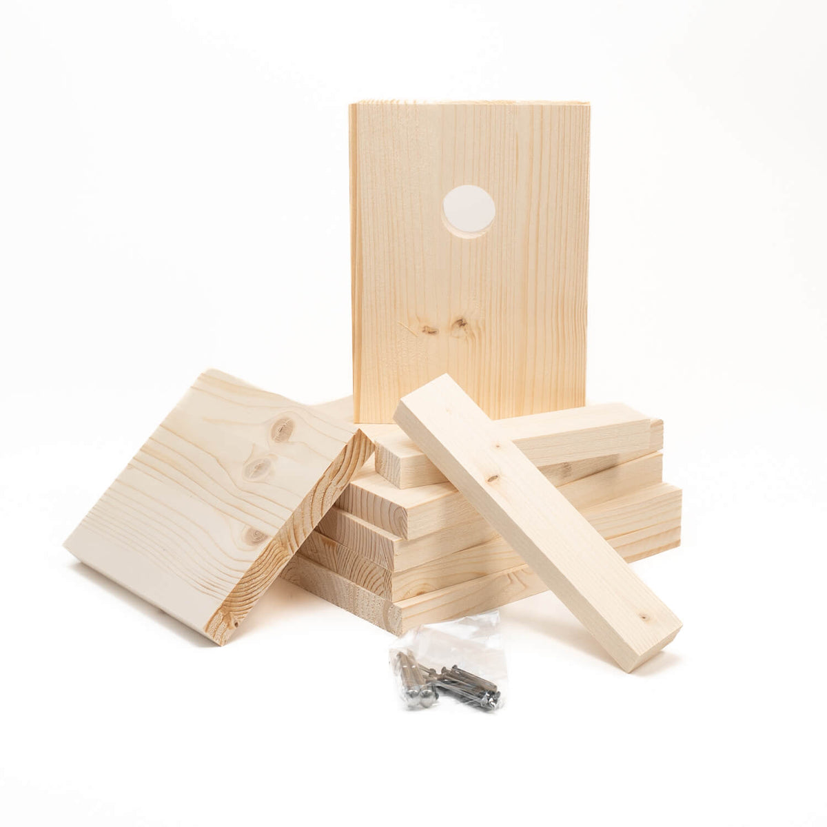 Kids at Work DIY Nesting Box - Mercurius Australia